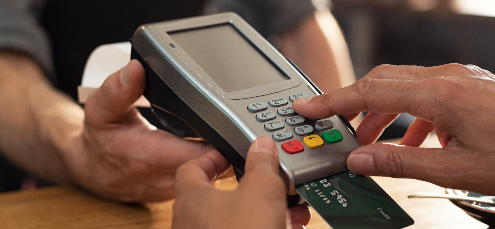 Two Reason to Use a Credit Card - Credit Recovery Group